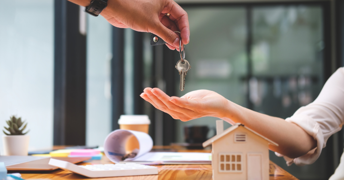 What Does a Vacation Rental Property Manager Do? Key Responsibilities ...